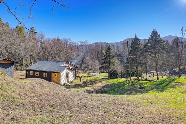 Remote Home W/ Deck & Grill In Scenic Tuckasegee! - Sylva, NC
