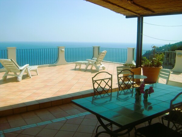 Vacation Apartment/apartment For 4 Guests With 75m² In Amalfi (165967) - Ravello