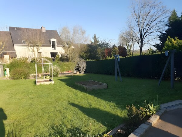 Ferienhaus 'Cours Péan' Mit Privater Terrasse, Privatem Garten Und Wi-fi - Janzé