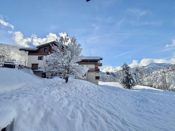 Appartement 6 Pers. à Flumet Avec Piscine, Parking Et Animaux Admis - Flumet