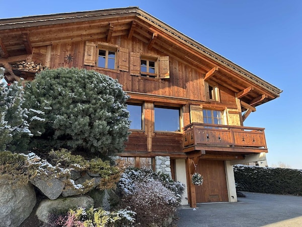 Chalet Spacieux à Combloux, 10 Pers, Parking Inclus - Combloux
