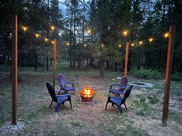 Blue Haven - Wooded, Pet Friendly Home W/ Trailer Parking, Ac, And Deck - Donnelly, ID