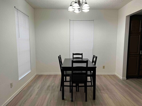2 Or 3 Beds Walk To Strip Mgm Casinos Shops Clubs - The LINQ Hotel + Experience