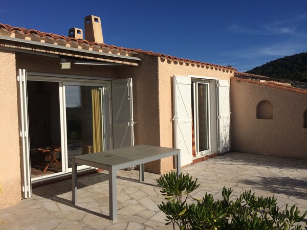 Vacation Home In The Natural Environment Of The Massif Des Maures - French Riviera
