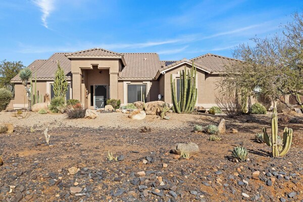 Spacious 4-bedroom House In Charming Cave Creek With Wifi, Ac - Cave Creek, AZ