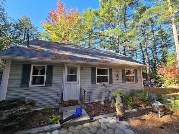 Nestled Along The Coastline Of The Atlantic Welcome To Lilyhill Bayside Retreat! - New Brunswick