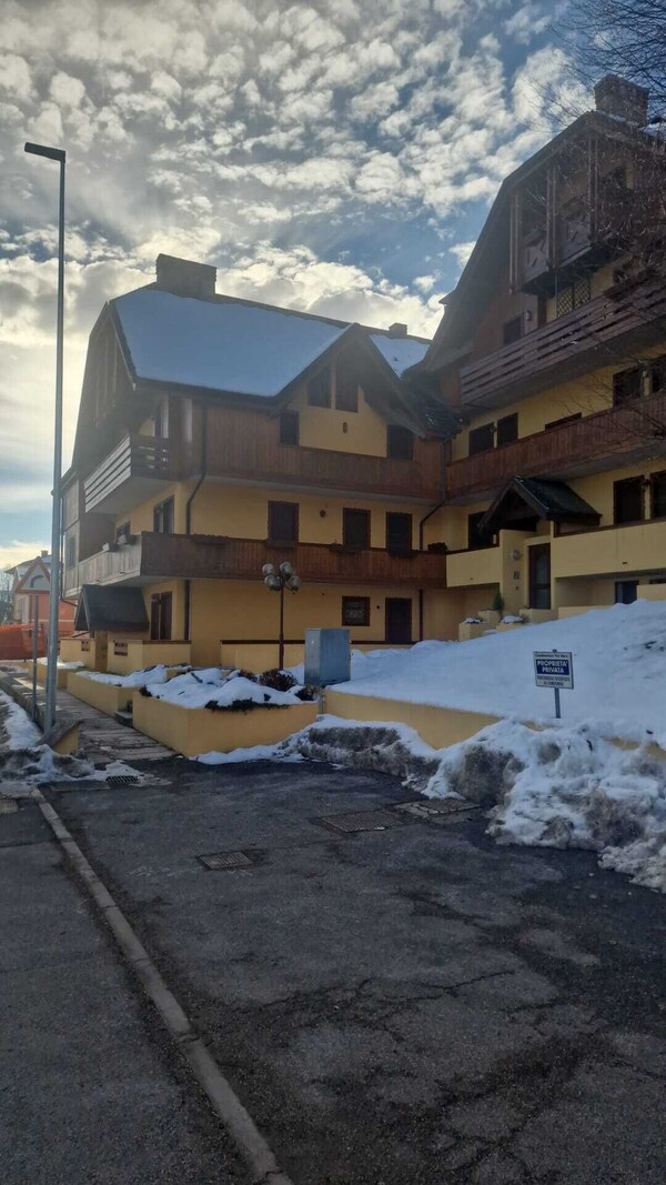 On The Ground Floor A Wonderful Renovated Comfortable Apartment! - Asiago