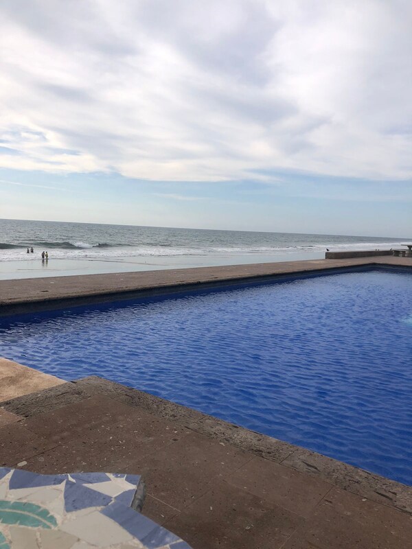 Mazatlan's Best, Ocean Front Casita For Rent! - Mazatlán