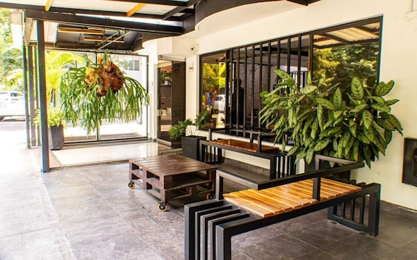 Hotel Balcones Del Estadio - Copacabana