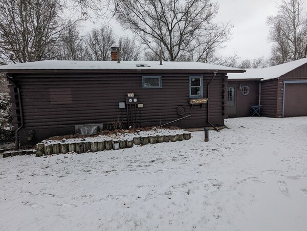 Trego River House - Gull Lake, WI