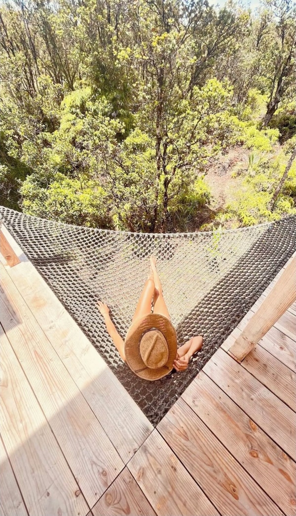Hawaiian Treehouse, Peaceful Glamping Retreat - Hawaii