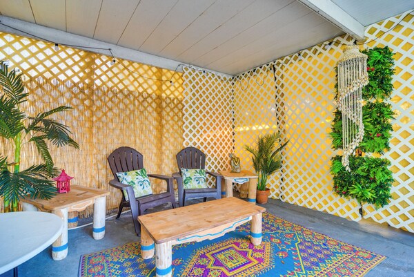 3 Mi To Vinoy Park: St Petersburg Gem W/ Patio! - St. Petersburg, FL