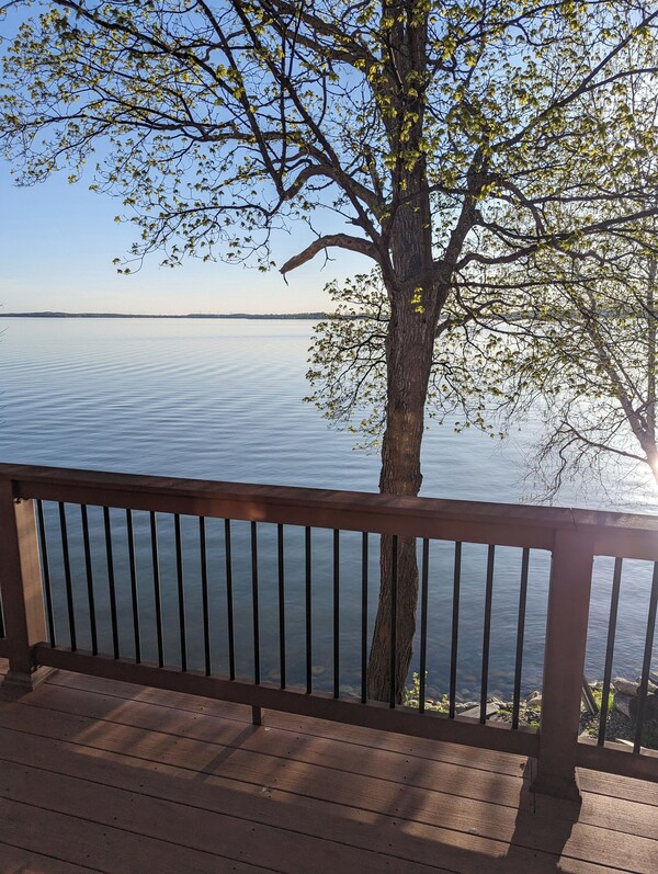 Big Cormorant Home For Lake & Snowmobiling Fun! - Mayfield Lake, Hawley