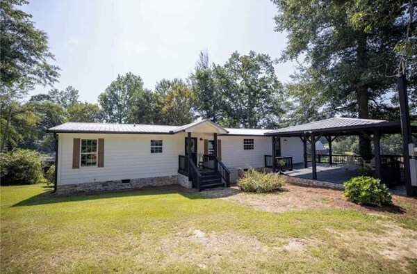Lakehouse Getaway On Lake Oliver - Lake Harding