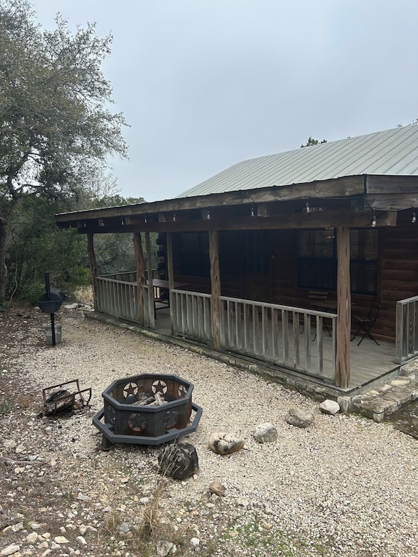 "Fir Deer Life" 2-bedroom 1 Bath Cabin 2 In Cool Concan With Wifi, Ac - Concan, TX