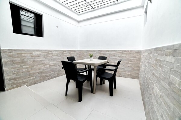 3br House In Laureles- Excellent Location - コロンビー メデジン
