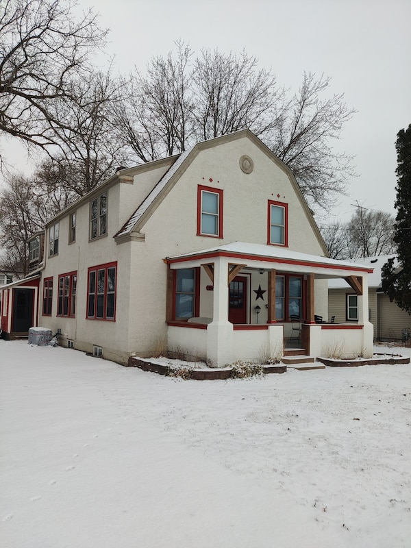 Lower Unit Of A Two-story Duplex W/two Bedrooms In Somerset With Wifi, Ac - Stillwater, MN