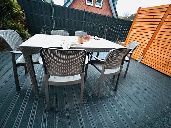 Ferienhaus 'Fischer-chic - Die Bude' Mit Meerblick, Privater Terrasse Und Wi-fi - Maasholm