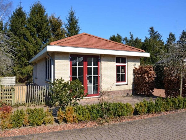 Large Holiday Villa On The Edge Of A Forest - Nijkerk
