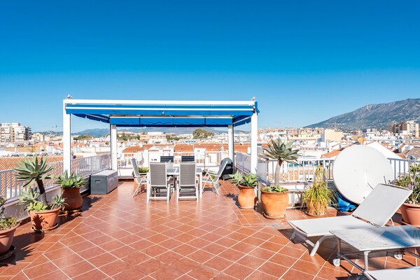 Apartment 'Penthouse In Old Town' With Sea View, Wi-fi And Air Conditioning - Fuengirola