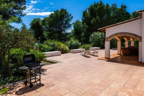 Ferienhaus 'Aladern' Mit Meerblick, Privater Terrasse Und Wi-fi - Canyamel