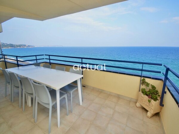 Appartement 2 Chambres Face Mer, Climatisation En Option - Playa de Aro