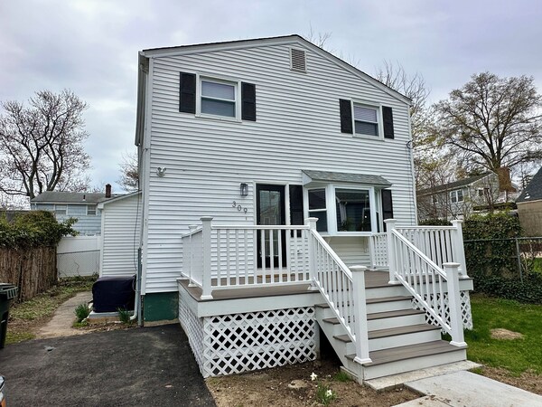 Charming 3-bedroom House With Wifi, Ac In Serene Fairfield - Bridgeport, CT