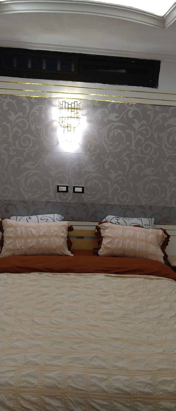 Mon Nid D'or Abidjan Côte D'ivoire Chambre 02 Rdc - Abidjan