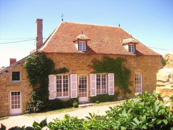 Le Domaine De La Tour - Charolles