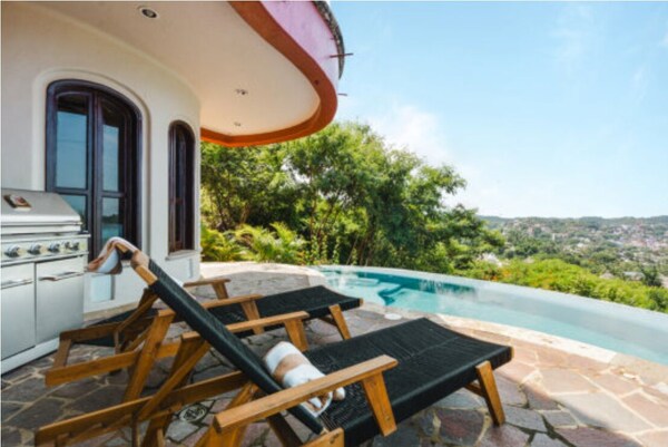 Escape To Casa Ensueño, A Stunning Three-story Luxury Villa With Ocean Views. - Sayulita