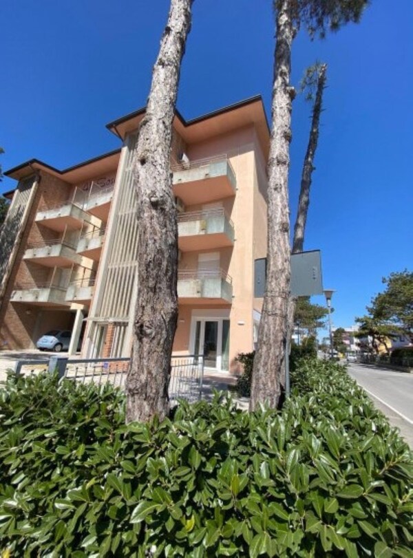 Tranquil Stay Steps From Shore In Bibione - Bibione