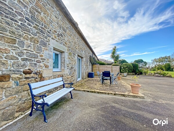 Gîte Indépendant à Kervignac, 6 Couchages, Havre De Paix, Parking - Plouhinec
