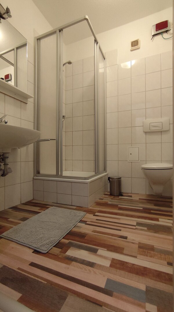 Guest And Vacation Apartment Gläser Zwickau Fewo With 52 M² - Zwickau