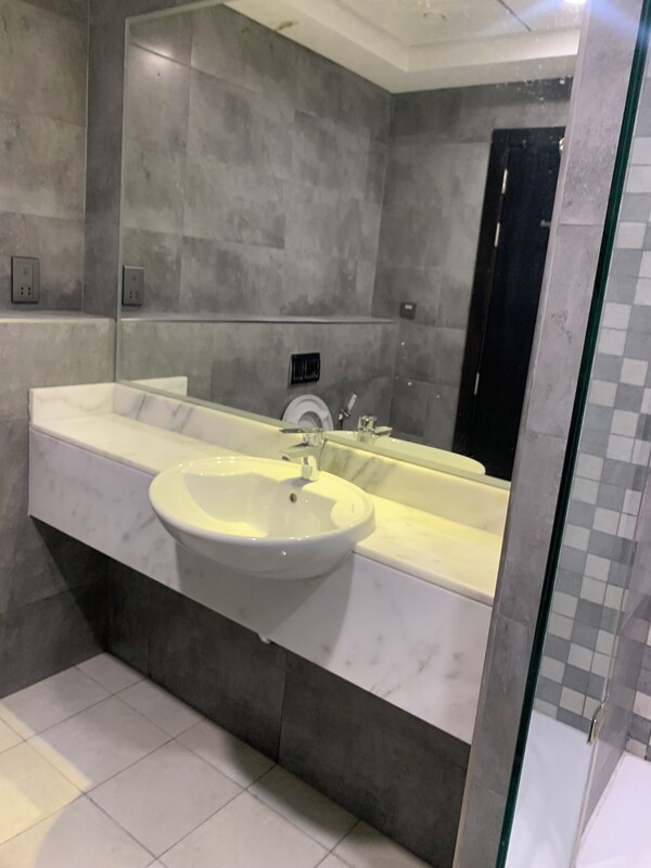 Charming Bed & Breakfast With Wifi And Ac In Fabulous Dubai - Dubái