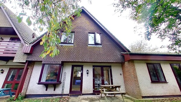 The Perfect Location From Which To Explore West Cornwall - Camborne