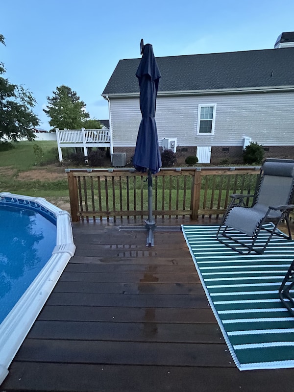 Charming 3-bedroom House With Wifi, Ac In Awesome Rocky Mount - Rocky Mount, NC