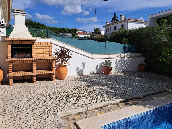 Bougainvillea Villa - Óbidos