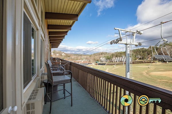 Timber Lodge (#235) On Ski Slope | Triple-decker Bunk Beds! - Lost River State Park, Mathias