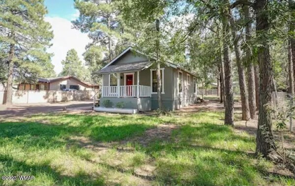 Cute Rainbow Lake Home W/ Fenced Yard For Pups! Wifi, Well Established Rental! - Pinetop-Lakeside, AZ
