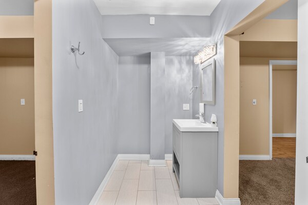 Comfortable 2-bedroom Apartment In Phenomenal Chicago - Chicago, IL