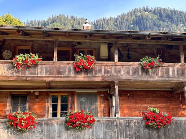 Holiday Apartment Habkern For 1 - 4 Persons With 2 Bedrooms - Farmhouse - Interlaken