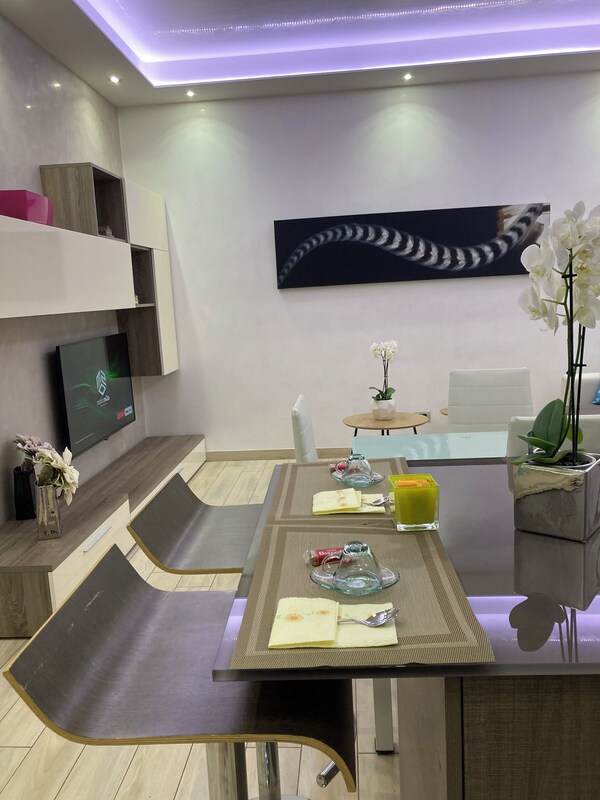 Orchid Apartment - Varese
