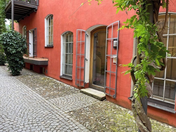 Old Town Dream With Bicycle Parking, Centrally Located - Wasserburg am Inn
