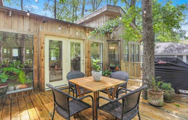 Woodsy Cottage In Downtown - Covington, LA