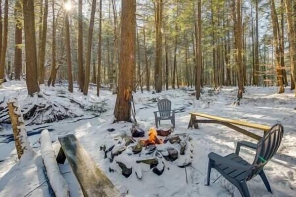 The Babbling Brooke Your Home Away From Home - Arrowhead Lake, PA