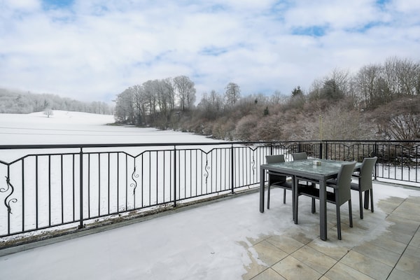 Peaceful Swiss Retreat | Parking + Private Balcony + Hi-speed Wifi - Aarau