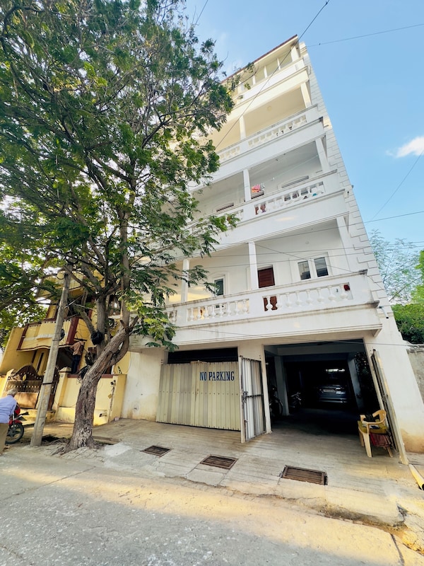Cozy Cove Whitetown | Rock Beach | Puducherry - Puducherry