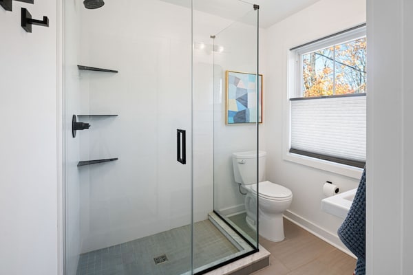 Charming 1-bedroom In Welcoming Ardmore With Wifi, Ac, Washer/dryer In Unit. - Ardmore, PA