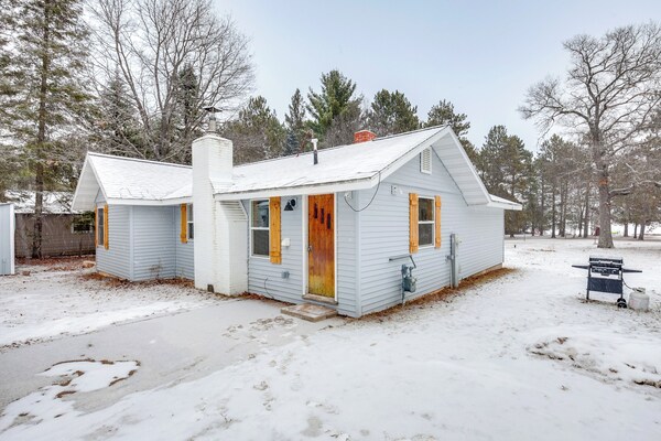 Fish Year-round: Riverfront Cottage In Rhinelander - Rhinelander, WI