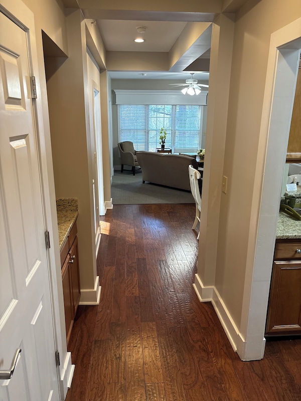 2-bedroom Resort In Amazing Williamsburg With Fitness Room, Wifi, Ac, Outlets - Gloucester, VA